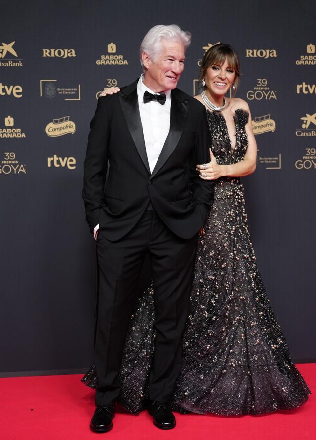 En directo: Todos los looks de la alfombra roja de los Premios Goya 2025 | Mujerhoy